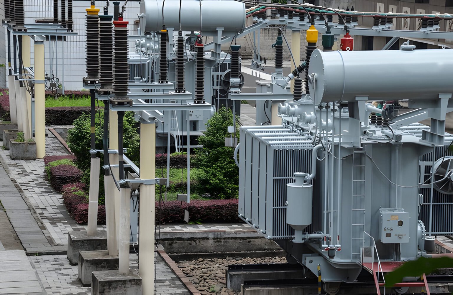 Guide To High Voltage Power Transformers | ROOQ Group