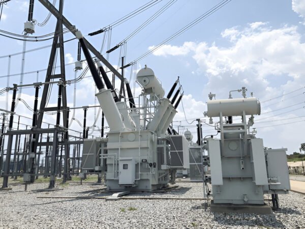What Is The Difference Between A Potential Transformer And A Voltage Transformer Rooq Group